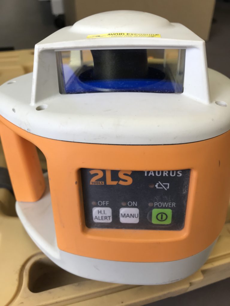 入間店【TAURUS ローティングレーザー 2LS】を所沢市のお客様からお買取り致しました！