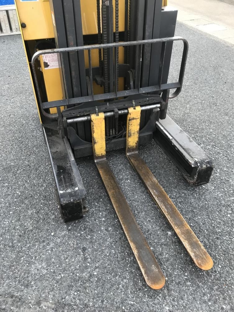 【買取実績】コマツ リーチフォークリフト FB15RS-12 [神奈川県平塚市]厚木店