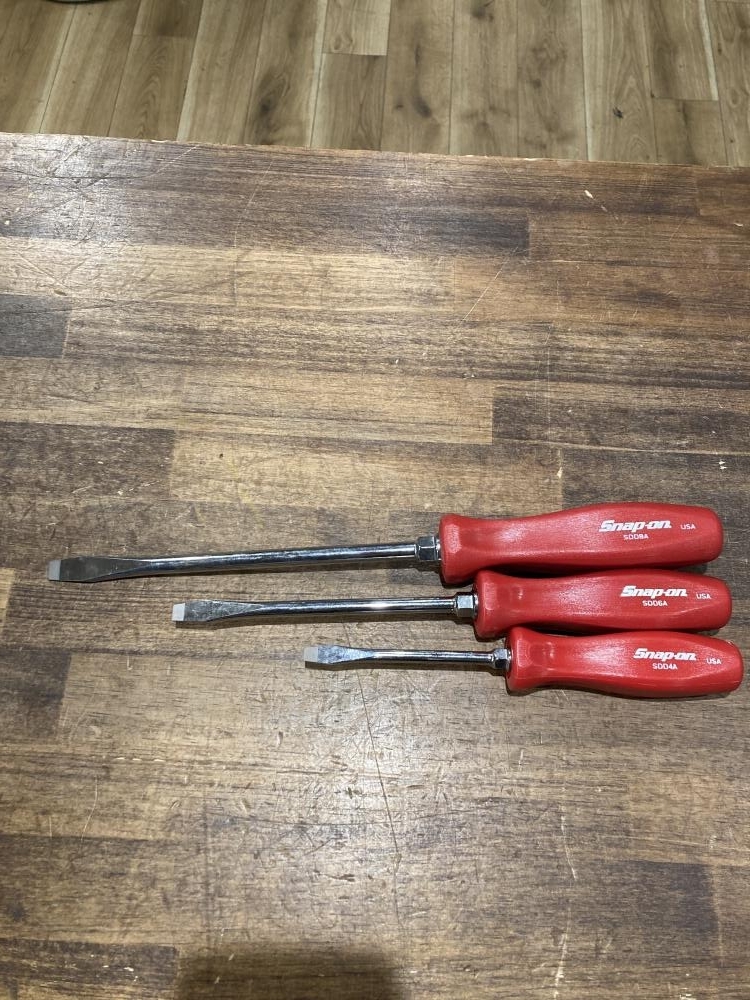 【買取実績】スナップオン マイナスドライバー SDD4A/6A/8A 3本セット[埼玉県春日部市]ツールオフ上尾店